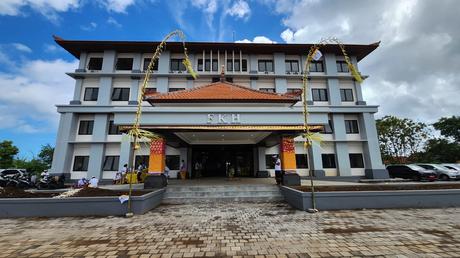 Fakultas – Universitas Udayana