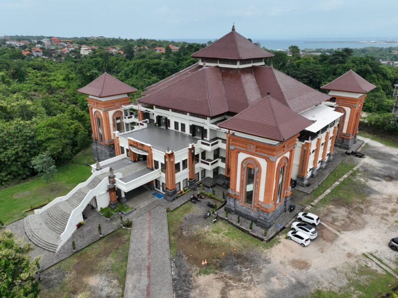 Universitas Udayana – Unggul, Mandiri, Berbudaya